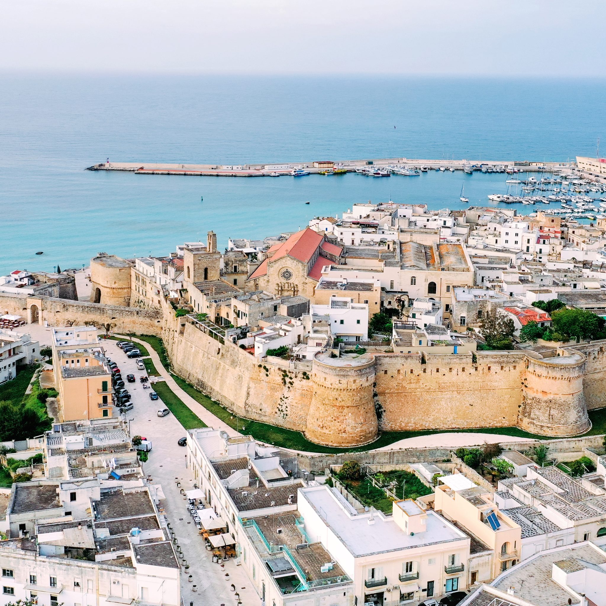 Hotel 4 Stelle con Spa e Piscina nel cuore di Otranto. Vittoria Resort.